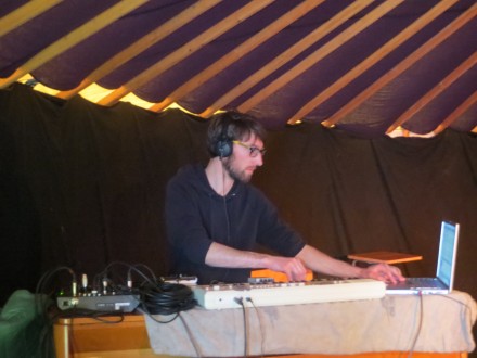 Benjamin Le Baron à Bazar le jour-Biz’art la nuit Association Electroni[k]